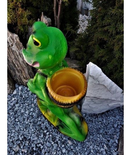 DUŻA ŻABA / ROPUCHA Z KOSZEM NA PLECACH